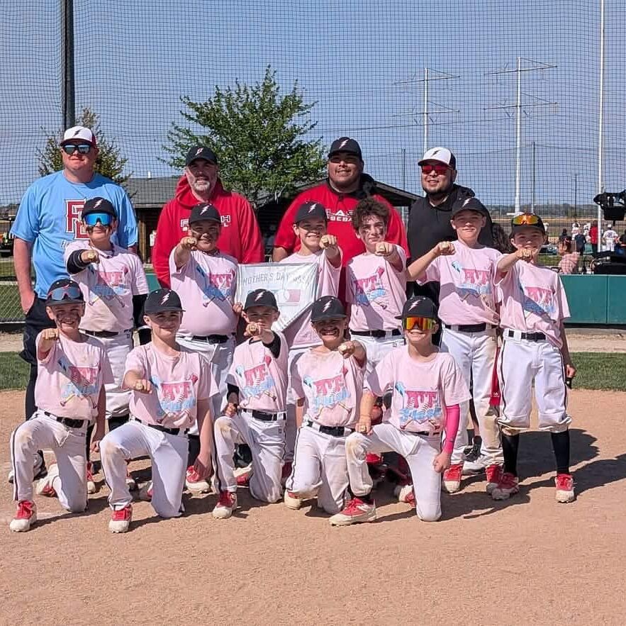 Coach Roger Team Exposure Mother’s Day Bash in Bourbonnais – Flash Baseball